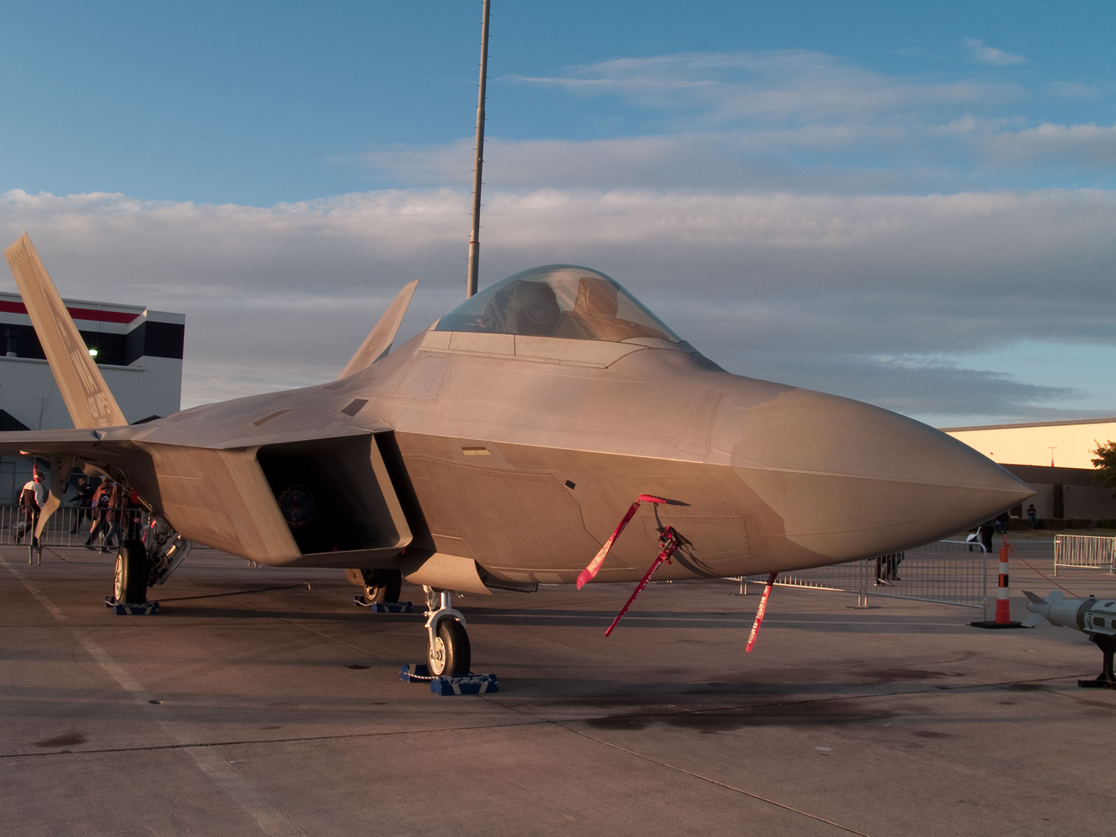 Aircraft of The USAF - ANDREW HALL